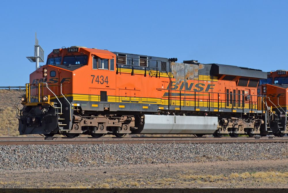 BNSF 7434